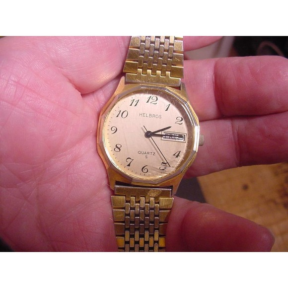 Helbros | Accessories | Helbros Mens Vintage Quartz Watch With Week And ...